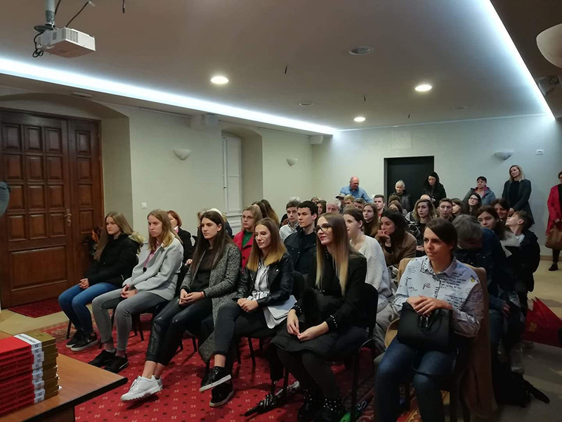 Grad Kastav će u ovoj školskoj godini stipendirati 45 učenika i ...