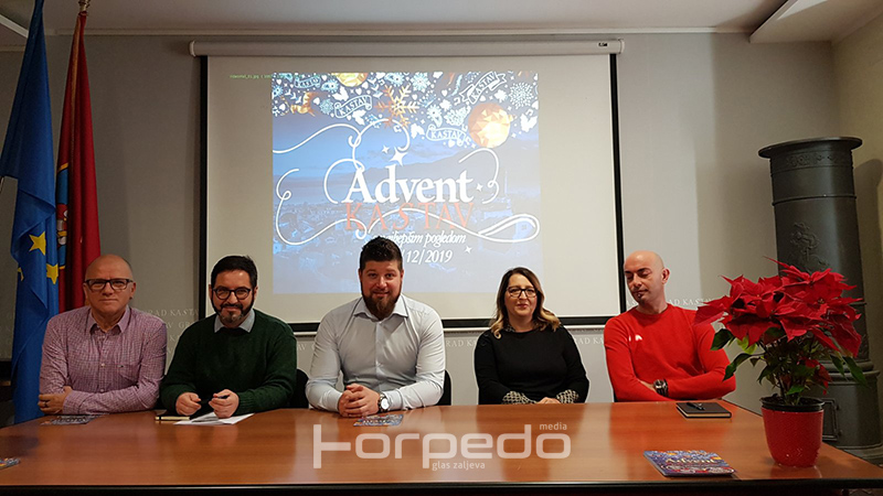 VIDEO Advent s najljepšim pogledom - Grad Kastav najavio bogat ...
